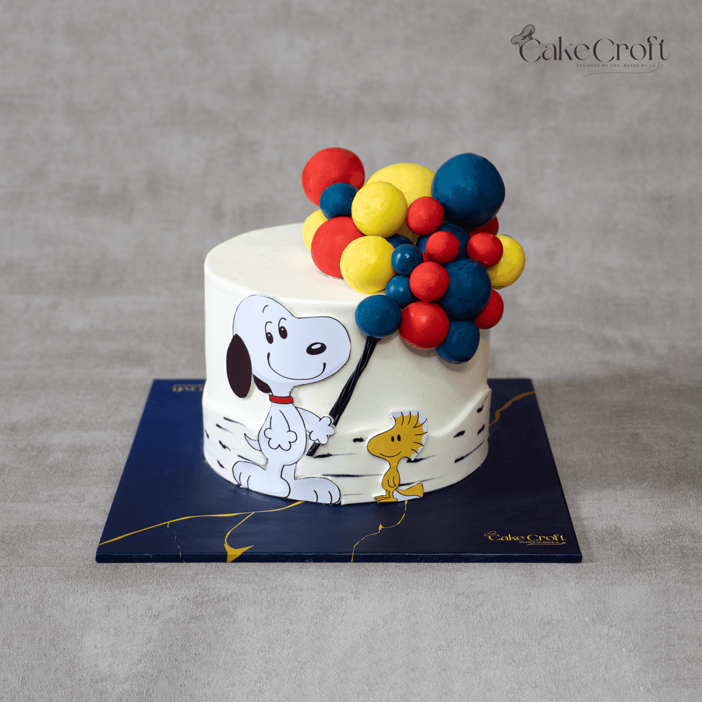 Snoopy & Woodstock Cake - CakeCroft
